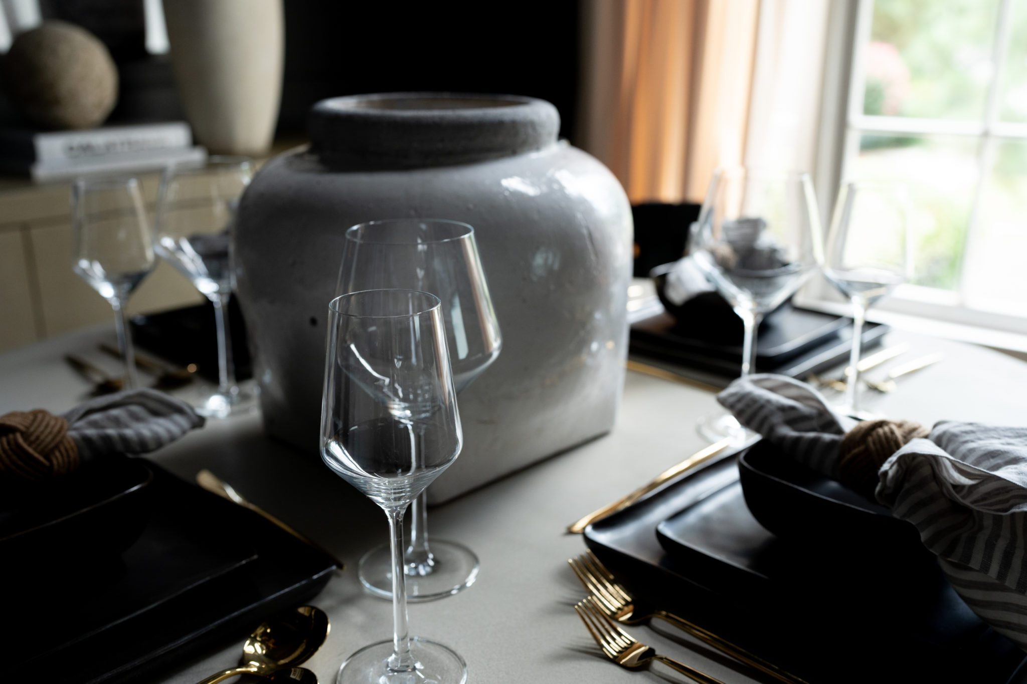 Styling a Beautiful Tablescape