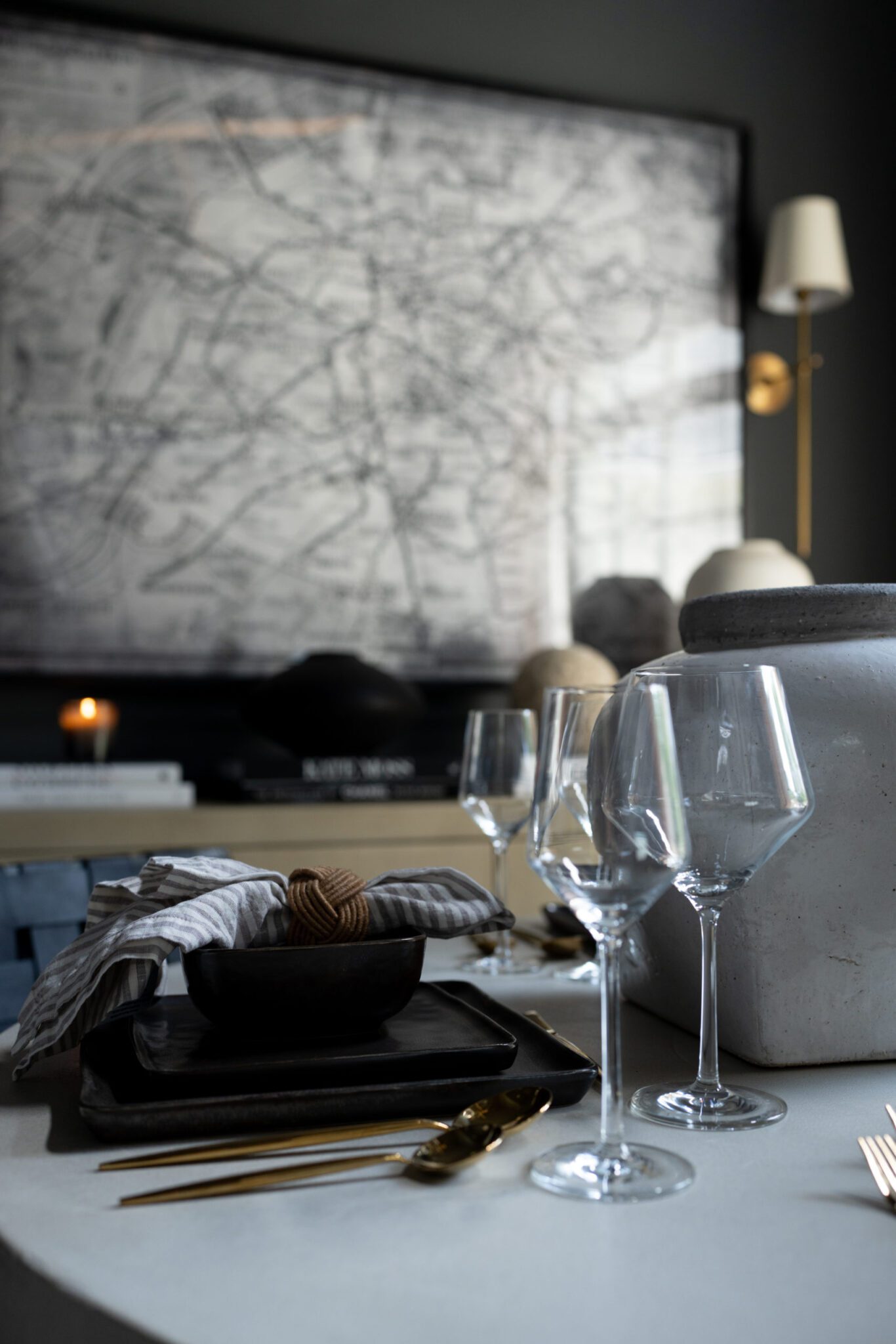 Styling a Beautiful Tablescape