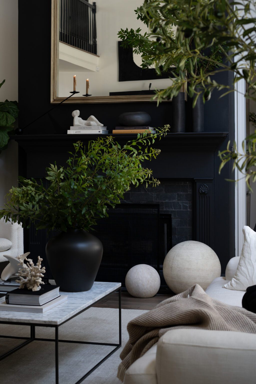 8 of my Tried & True Sculptural Vases That Bring Instant Drama (and ...